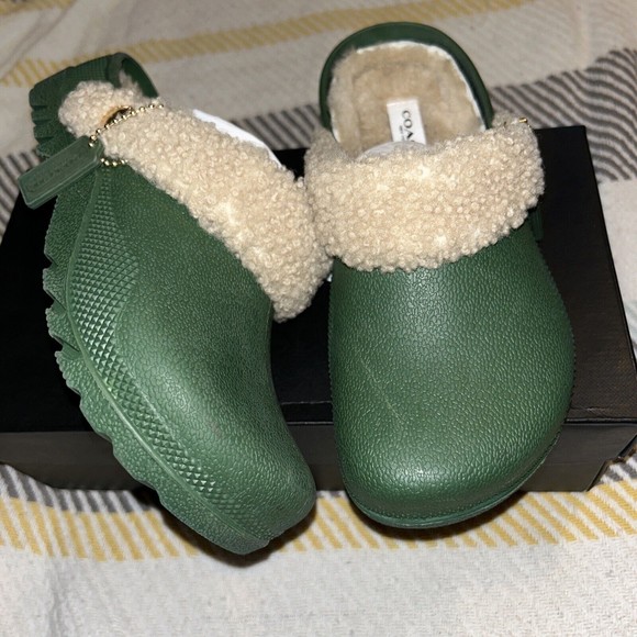 Coach | Shoes | Coach Womens Lola Leather Slip On Flat Clogs Shoes ...